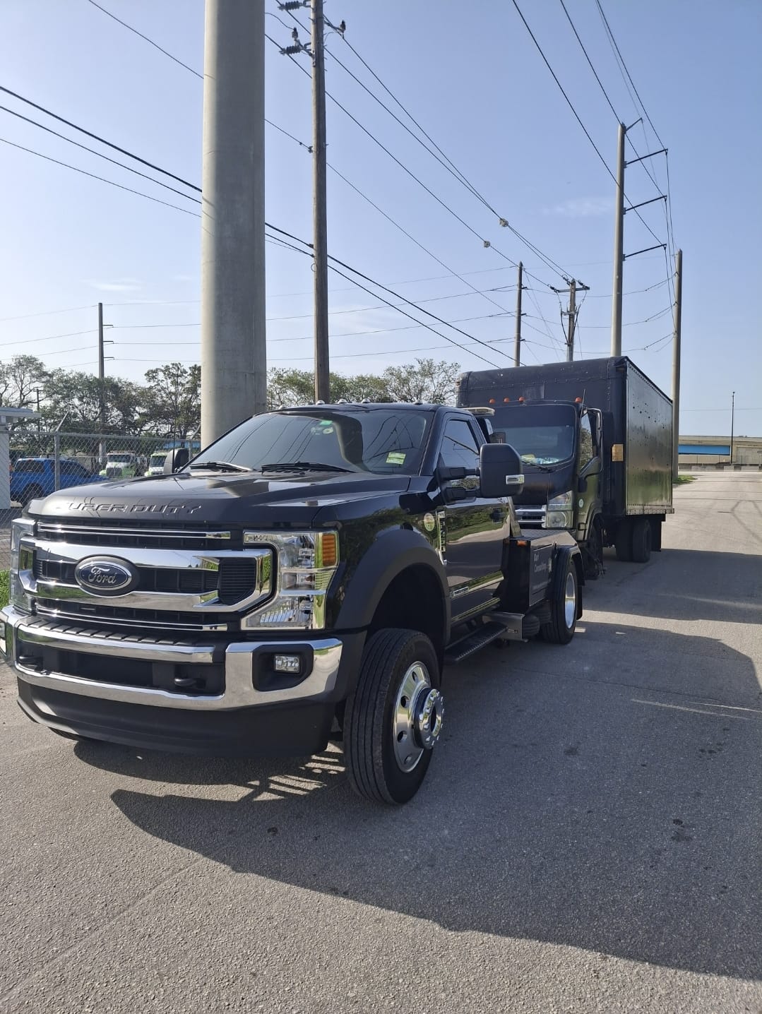 VIVAT Towing - 24/7 Professional Towing Service